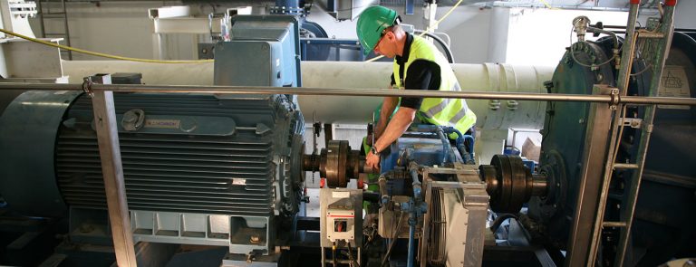 12 PRINCIPALES RAISONS D'UTILISER L'ALIGNEMENT LASER • BENCHMARK PDM